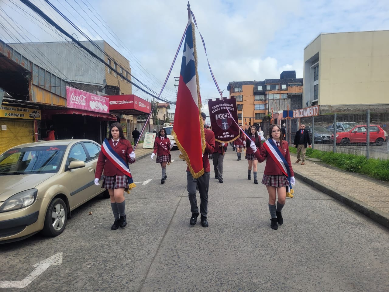 Desfile Fiestas Patrias – LCCH Los Ángeles